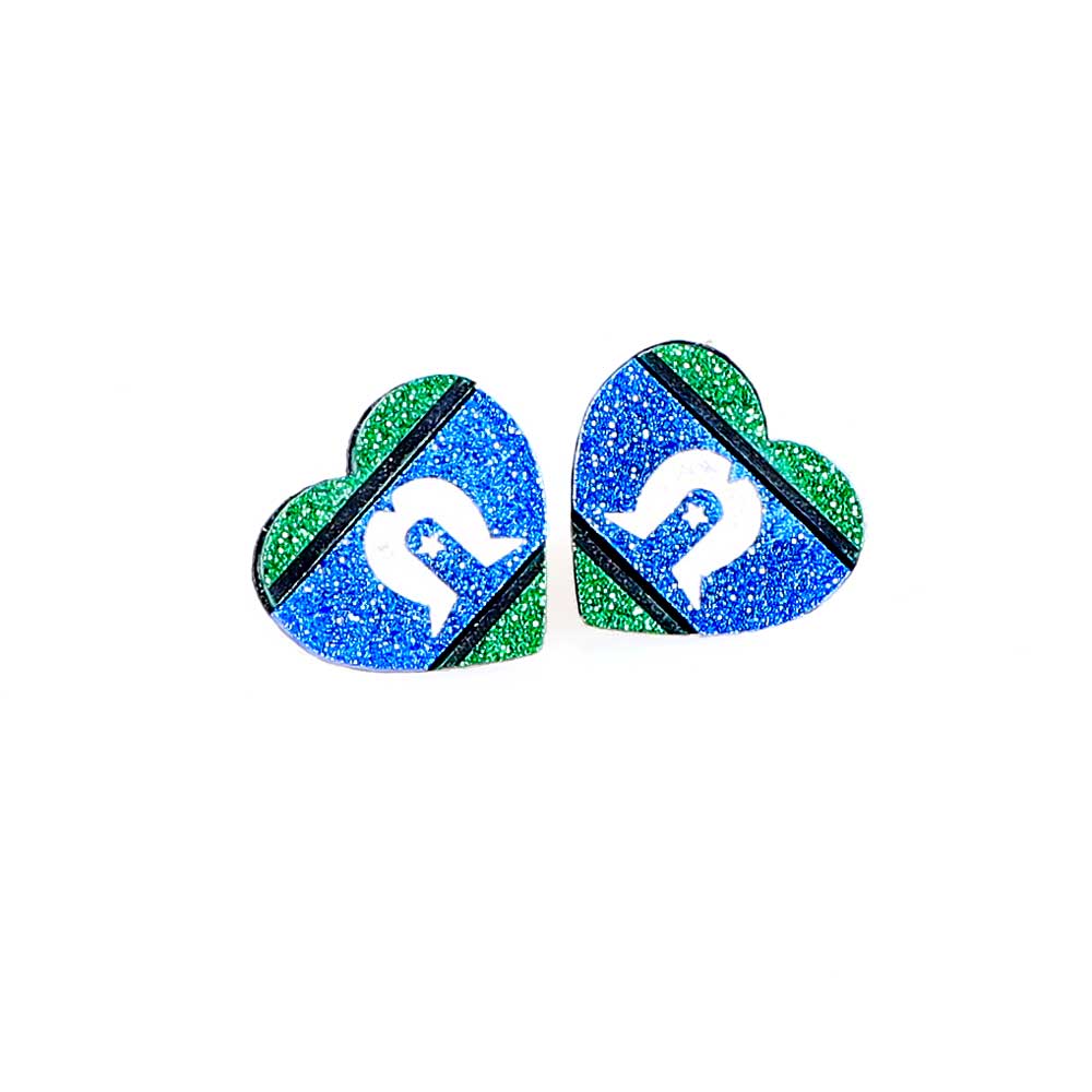 Indigenous Pride Heart Studs - Torres Strait Flag – Australian Museum Shop